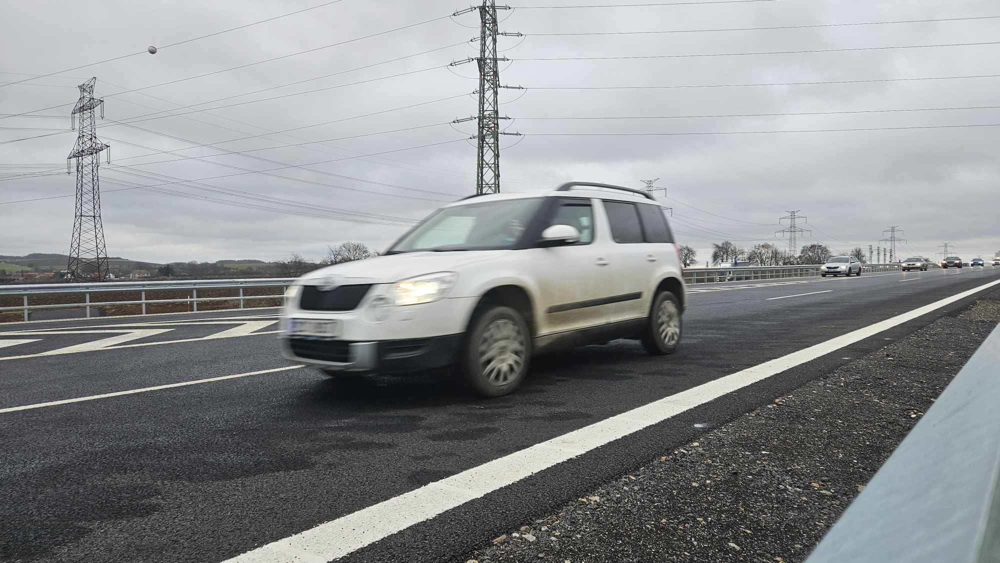 V Česku se otevřela první "soukromá" dálnice. D4 zkrátí cestu o desítky ...
