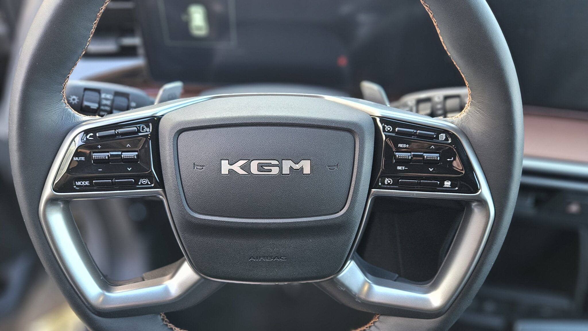 Test KGM Torres Hybrid: Levnější než Kodiaq a teď i úsporný - Flotila